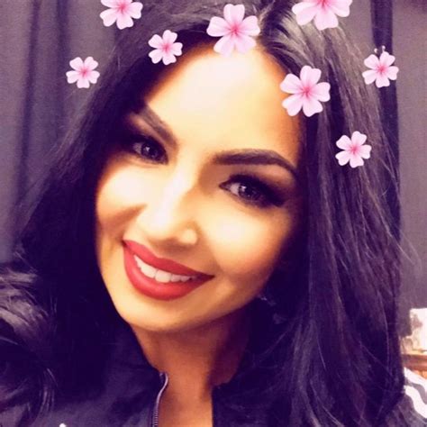 25 Stunning Instagram Photos Of Billie Kay Peyton Royce Billie