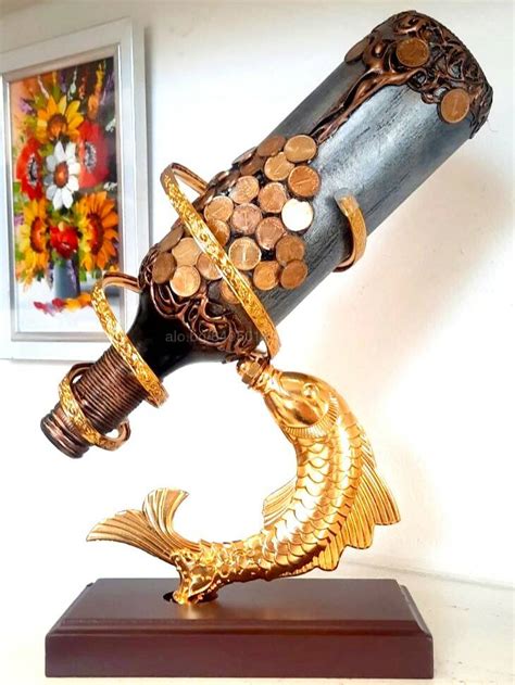 Подарък за Златна сватба Сувенир Ръчно изработени Златна поставка за бутилки Риба от