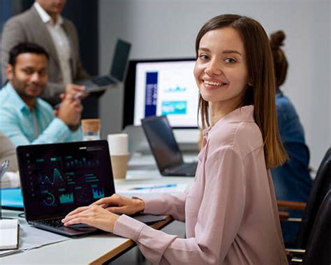 Adviteya E Solutions A 100 Placement Assistance It Training Institute