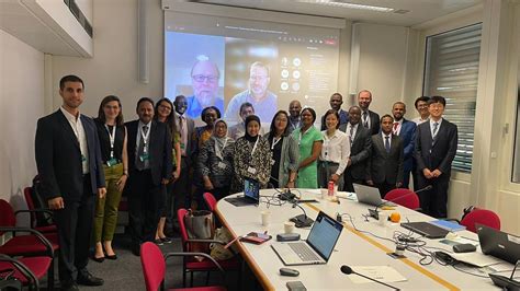 Increasing Energy Efficiency To Decrease Mercury Use In Lighting