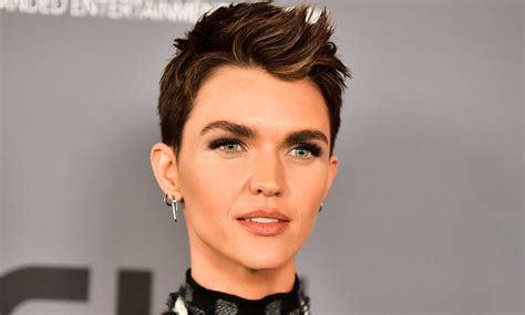 ‘batwoman Actress Ruby Rose Is Happy She Didnt Transition To A Man