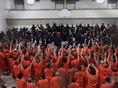 Kanye West Performs For Inmates At Harris County Jail Houston Tx Patch