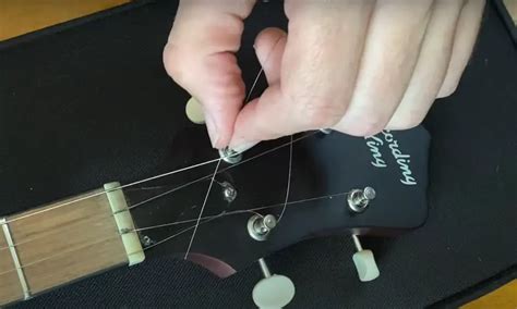 How To String A Banjo A Full Guide For Beginners