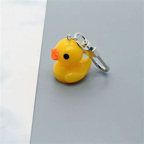 High Quality Factory Custom Duck Chakra Grabber Metal Souvenir Keychain