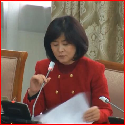 Д ӨНӨРБОЛОР БИД ХУРАЛДААД Л БАЙНА ҮР ДҮН ХААНА БАЙНА Neguun Mn Мэдээллийн анхдагч