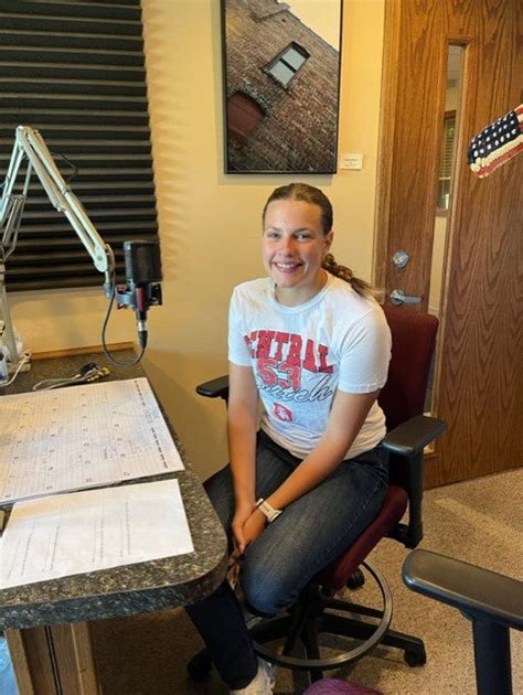 Monmouths Addie Smith Running In Sprint Triathlon Nationals Prairie Communications Llc