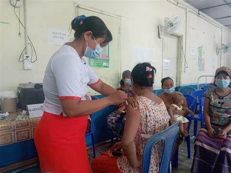 ပေါင်းတည်မြို့နယ်၌ ကလေးငယ်များနှင့် ကိုယ်ဝန်ဆောင်မိခင်များအား ပုံမှန