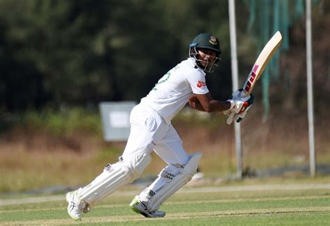 Mosaddek Hossain Provided Resistance With A Half Century