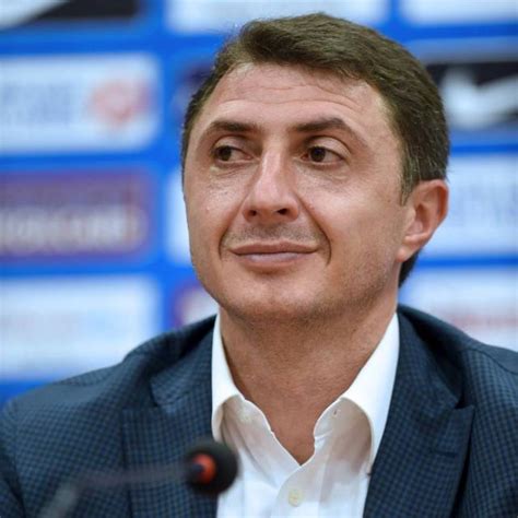 შოთა არველაძის შთაბეჭდილებები ხვიჩა კვარაცხელიას “პსჟ“ ში გადასვლაზე რა რჩევებს აძლევს ყოფილი