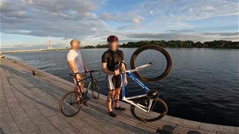 Фиксед Гир поставил тормоз Youtube