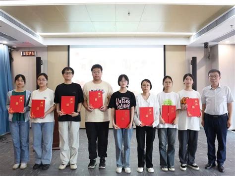 青春向导，圆梦六一 合肥市暨瑶海区“童心港湾 圆梦微心愿”活动成功举办儿童发展大学生