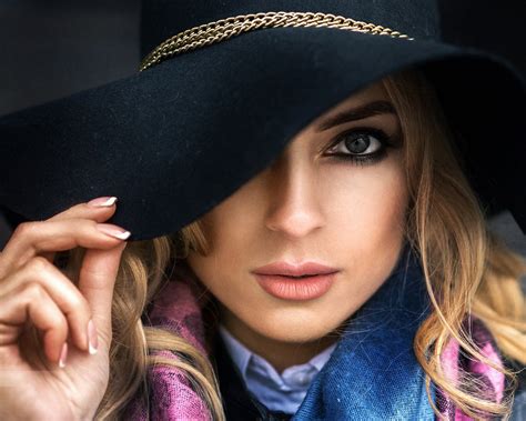 Картинки девушка в шляпе 47 фото