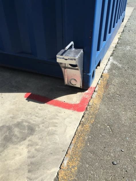 Shipping Container Corner Cast Lifting Bracket 10 Ton Rated 300 00