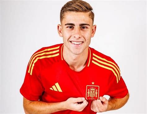 فرمین لوپز یک شهر را بهم ریخت عکس بارسانیوز