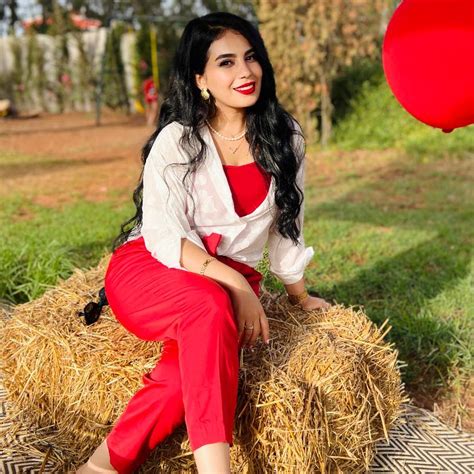 الام المغربية 😅 إلى متى؟ الام المغربية 😅 إلم متى ؟ By Wahiba