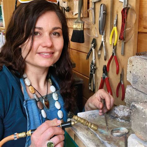 Anna Claire Art Jewellery Te Wāhi Toi