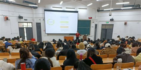 外语学院召开2020级考研方向专题指导会 河南开封科技传媒学院