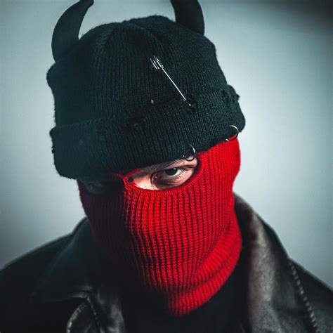 Spine Wesghost Letras Mus Br