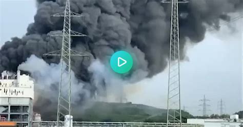 1 Dead 4 Missing After Blast At Bayer Chemical Complex In Germany