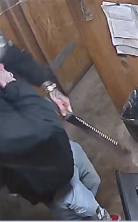 Robber Wielding Machete Targets Hidden Safe At N Portland Tavern Makes Off With Reported 50k