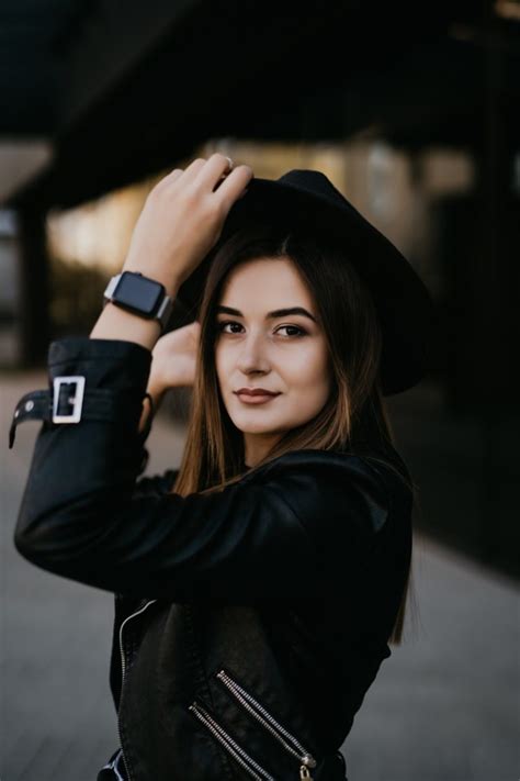 How To Wear A Watch Womens Guide
