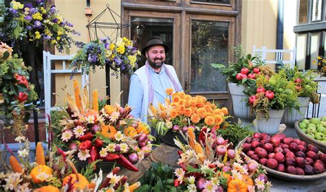 შემოდგომას Gardenia Shevardnadze • გარდენია შევარდნაძე