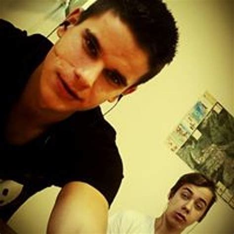 Stream Jobo Candiňin Music Listen To Songs Albums Playlists For