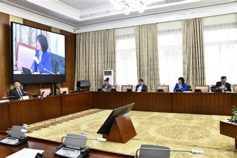 Төсвийн тухай хуульд өөрчлөлт оруулах тухай хуулийн төслийг хэлэлцэхийг дэмжлээ
