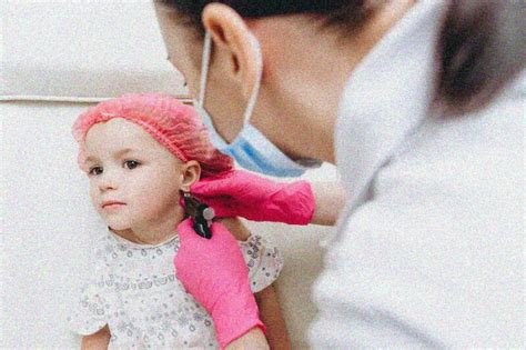 چند روز بعد از سوراخ کردن گوش میتوان گوشواره انداخت راهنمای کامل