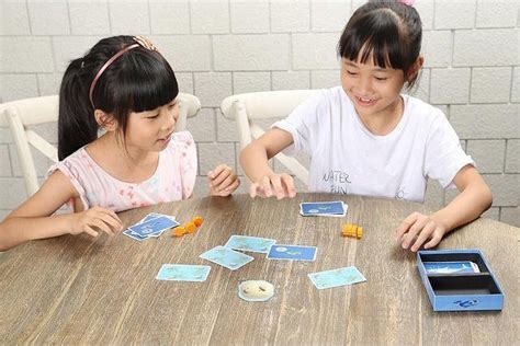 鯊魚來了 上誼 IGEL德國桌遊生動的遊戲情境 規則簡單易懂 學習數量關係提升記憶力專注力與策略思考能力 Yahoo奇摩拍賣
