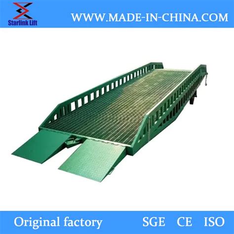 8ton 20ton Hydraulic Mobile Loading Ramp Forklift Ramp Dock Leveler Container Loading Ramp