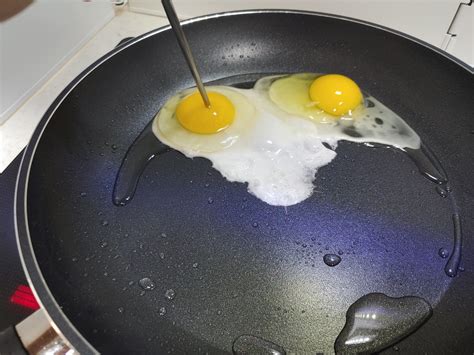 이색 계란후라이 치즈계란후라이 레시피