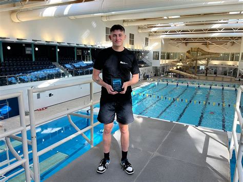 Recognising Dedication Warren Hackleys Journey To Winning The Diving
