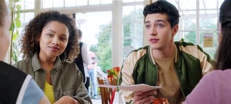 Pin By Lena Catt On Free Rein Free Rein Tv Show Free Rein Season 2