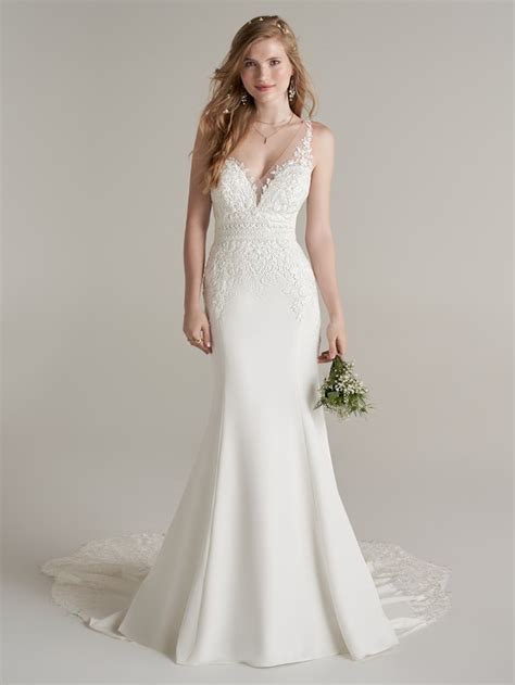 Betty Lynette Lakeside Bridal