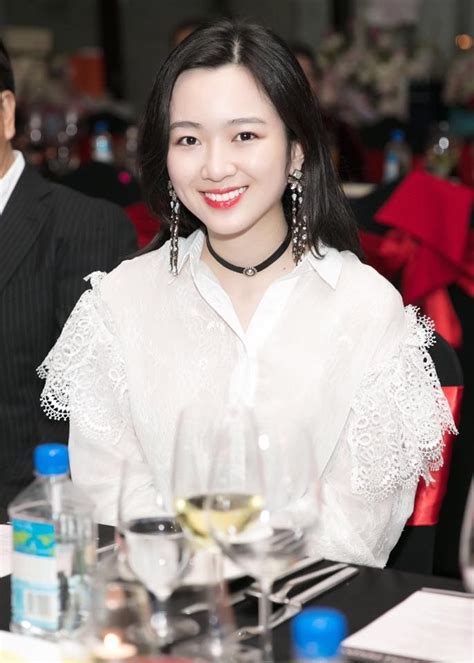 6 cô con gái xinh đẹp của các Hoa hậu Á hậu Việt Nam ELLE Man Việt Nam