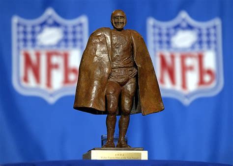 Eli Manning Up For Walter Payton Man Of The Year Award Makes Lasting
