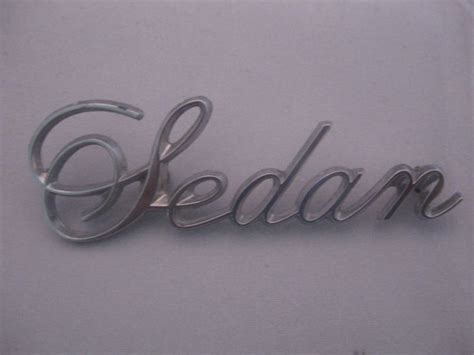 1974 1978 Cadillac Classic Sedan Chrome Metal Vintage Oem Script Emblem