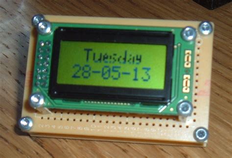 Tynemouth Software Battery Powered LCD Desk Clock