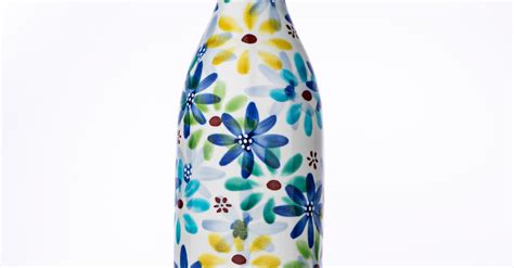 꽃 꽃 모티브 꽃병 모양의 다채로운 다채로운 병 도기 도자기 병 독특한 마시는 것 매우 복잡한 병 삽화가 든 상세한 선명한 손으로 그린 수공예품