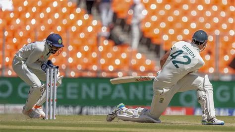 India Vs Australia 4th Test Day 2 Indian Openers Unscathed As