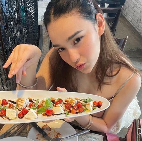 My Code 🐰 우주빵집 🍰 On Twitter If I Cant Date Barcode Obviously I Cant Even Date His Sister 😭