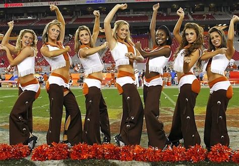 11 Jaw Dropping Reasons Why Texas Has The Hottest Fans In College Football
