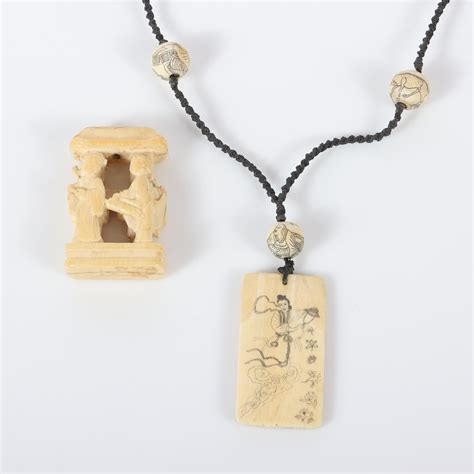 Lot Japanese 2pc Carved Bone Netsuke With Four Figures 2h X 1 14w