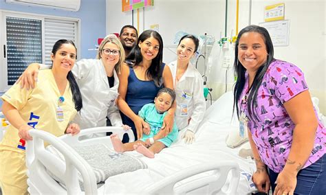 Menino De 2 Anos Que Se Afogou Em Piscina Sai De Hospital Em Sg