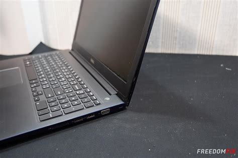 บริการซ่อมโน๊ตบุ๊ค เปลี่ยนหน้าจอแตก จอเสีย จอร้าว ราคาถูก ซ่อมด่วน ซ่อมไว พร้อมรับประกัน เปลี่ยน