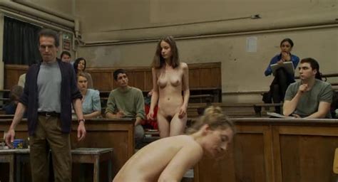 Patricia Chraskova Nue Dans L Est De Moi