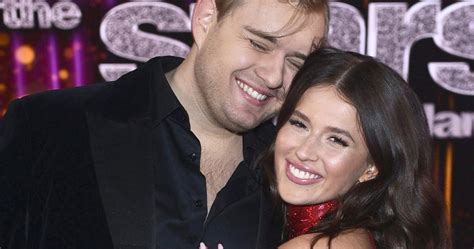 Wieści Od Roxie Węgiel Nadeszły Przed Południem Ledwie Potwierdziła ślub A Teraz To Płyną