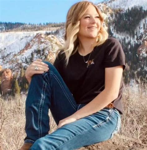 Kaylee Dutton Age 17