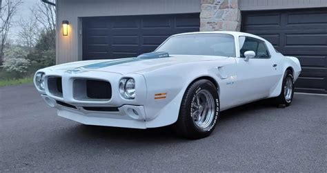 Pontiac Firebird Trans Am 1975